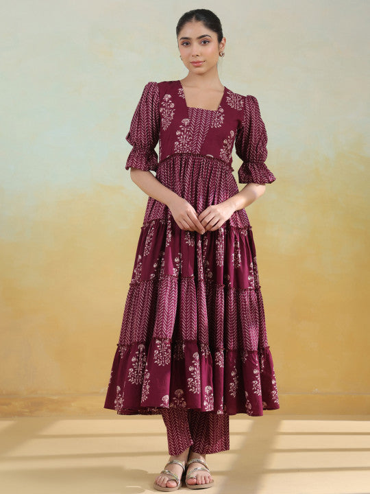 Anayna Floral Printed Tiered Square Neck Pure Cotton Anarkali Kurta Wi ...
