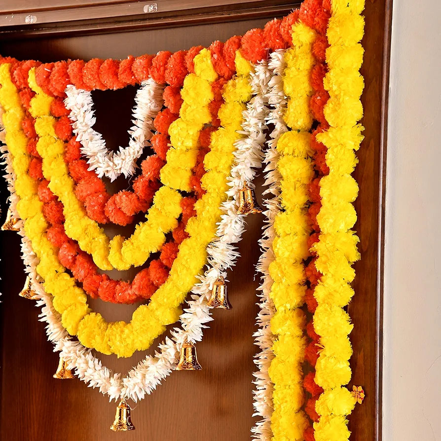 Toran for Main Door Entrance Fluffy Flower Toran Bandhanwar Toran 42 I ...